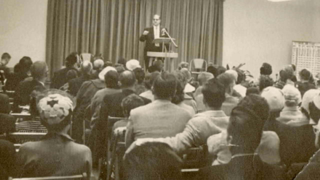 History of Jehovah’s Witnesses on Long Island - Long Island Assembly Hall
